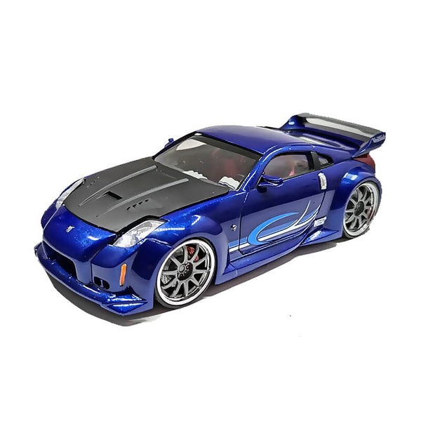 AMT 1/25 2006 Nissan 350Z Kit - Hobbies N Games