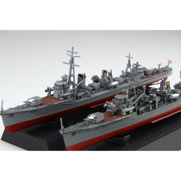 Fujimi 1/700 Japanese Navy Yugumo-Class Destroyer Yugumo/Kazagumo Kit ...